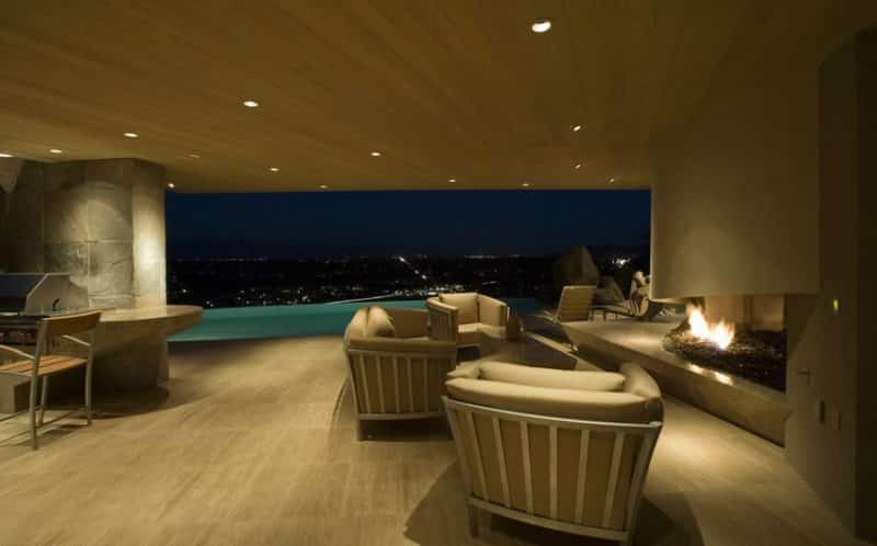 27 Outdoor Fireplace Ideas (With Pictures)