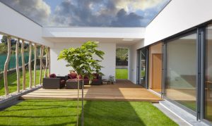 How To Create A Modern Patio Design (Designer Ideas)