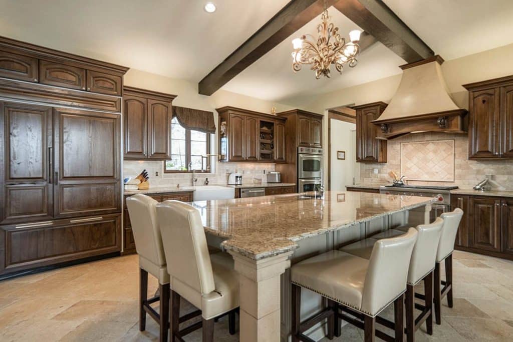 Gorgeous Kitchen Islands With Breakfast Bars (Designer Tips)