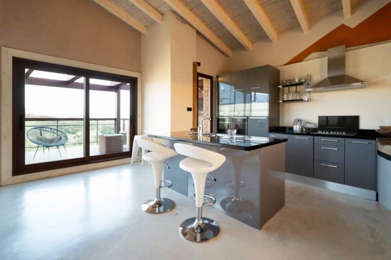 36 Stylish Small Modern Kitchens (Ideas for Cabinets & Counters)
