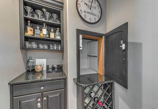 Dumbwaiter Design (Manual, DIY & Elevator Guide)