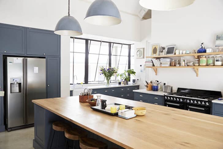 What Are the 8 Essential Types of Kitchen Windows? Styles & Designs