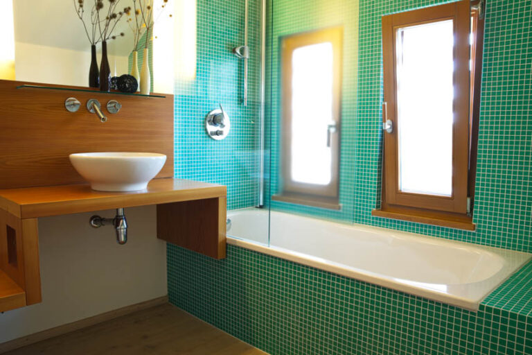 Types Of Obscure Glass For Bathroom Windows (9 Options)