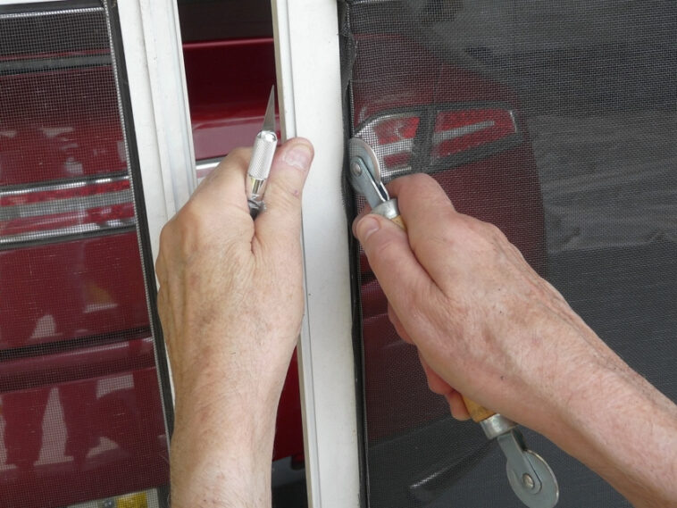 Carport vs Garage (Differences, Cost and Pros & Cons)