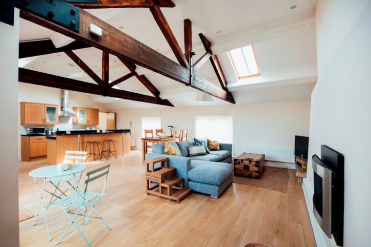 How to Decorate Slanted Walls (10 Attractive Ideas)