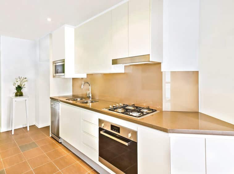 Copper Countertops (Types & Design Styles)