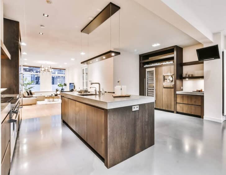 What To Know About Having An Off Center Kitchen Island
