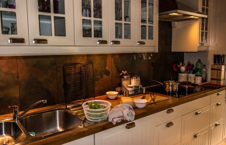 Copper Countertops (Types & Design Styles)