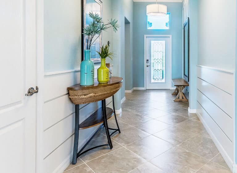 Entryway Table Dimensions (Size Guide)