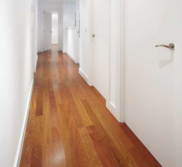 What Are the Average Hallway Dimensions? Standard & Minimum Sizes