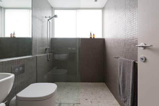 Terrazzo Shower (Bathroom Material & Design Guide)
