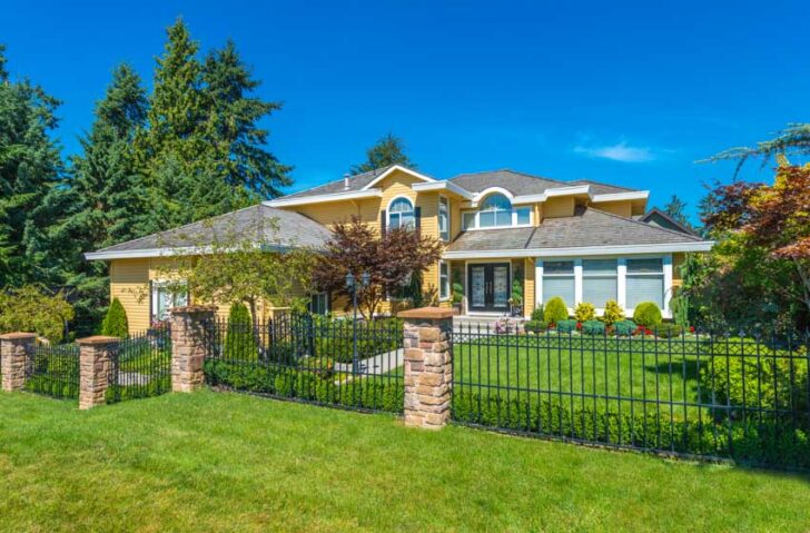Types Of Fences For Windy Areas