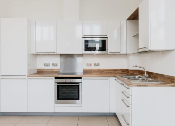 Wood Tile Countertops (Ceramic & Porcelain Ideas)