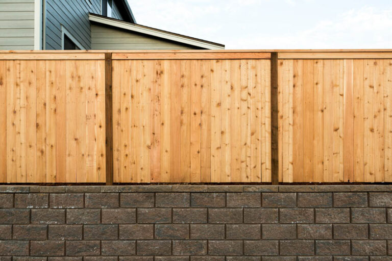 Types Of Cedar Fences Wood Varieties Grades And Styles