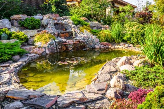 Types Of Fountains (Indoor & Outdoor Water Features)