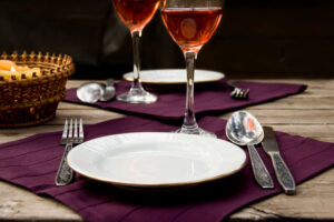 30 Types Of Plates (Dish Styles & Dining Uses) - Designing Idea