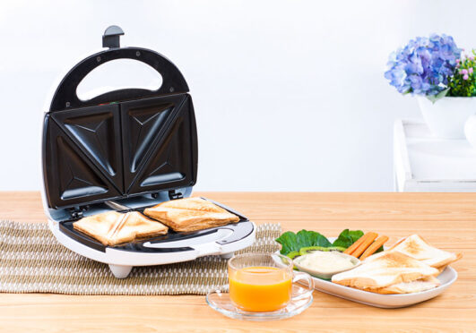 What Are The Different Types Of Toasters Available?