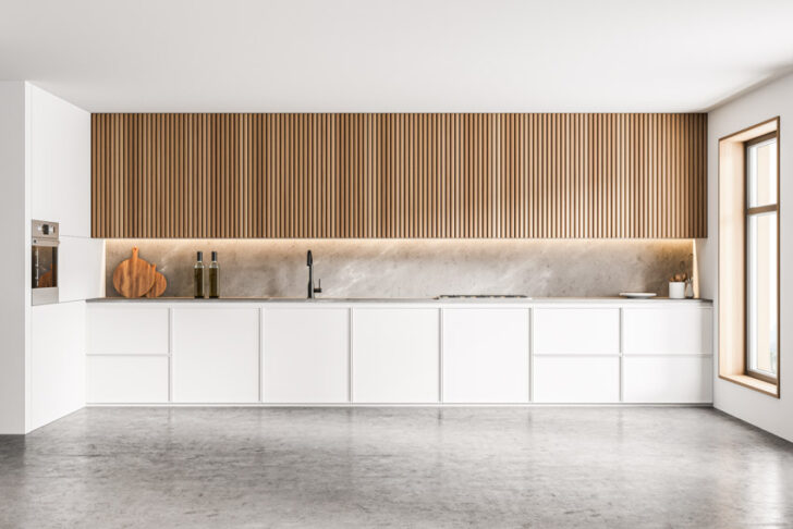 Fluted Kitchen Cabinets (Ideas & Pictures)