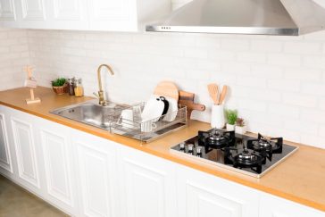 Undermount Sink vs Drop In Sink (Pros and Cons)