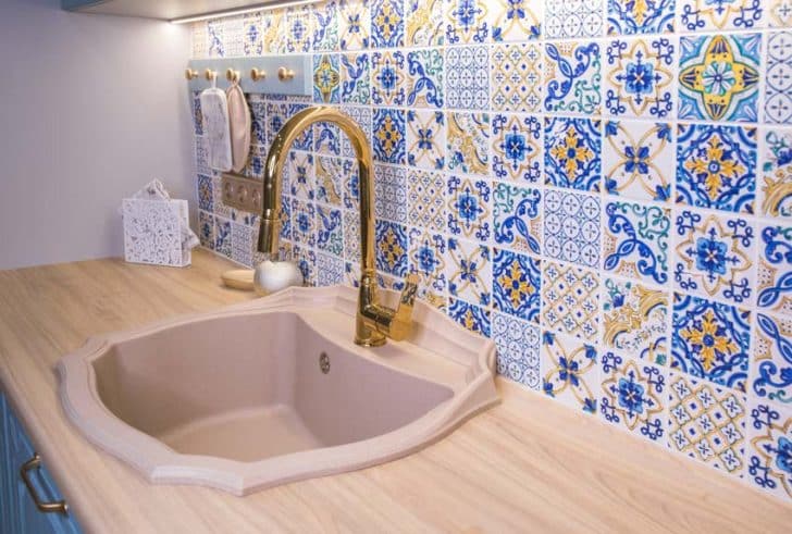Spanish Tile Kitchen Backsplash (Eye-Catching Designs)