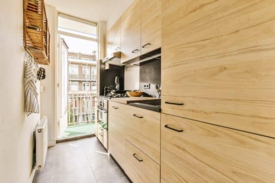 What Are The Options For Wood Grain Kitchen Cabinets?