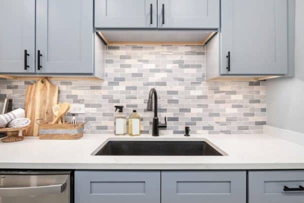 29 Gorgeous Coastal Kitchen Backsplash Ideas