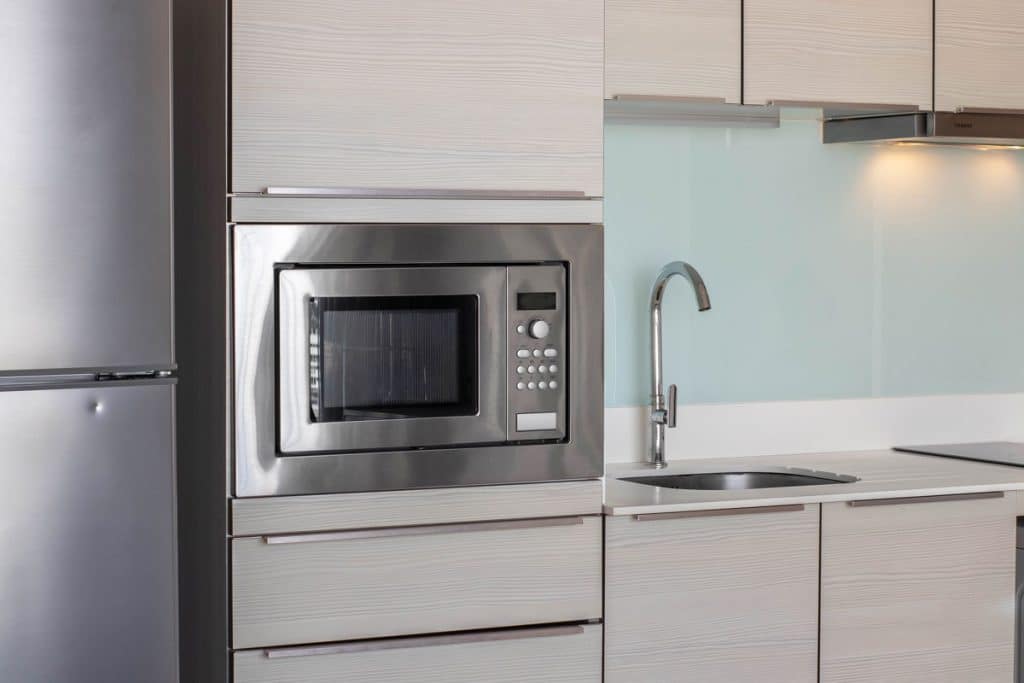 35 Effective Microwave Placement Ideas (Design Layouts & Tips)
