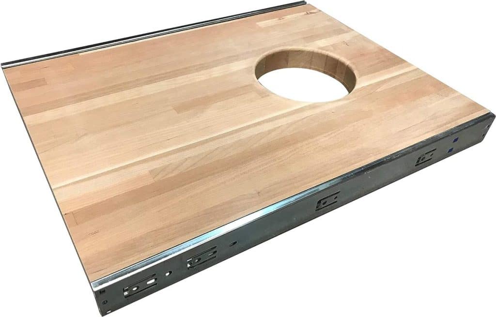 15 Must Have Kitchen Cabinet Features
